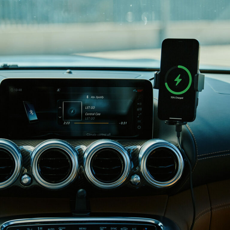 X2 Auto Adjusting Wireless Mount - CARMOUNT